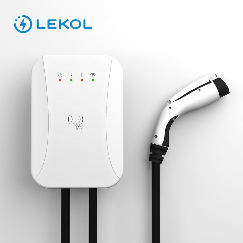 Plug And Play RFID EV Charger AC IP65 For Electric Car Pubilc 11kw 3 ...